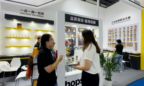 How to Bond Silicone Permanently? Cyanoacrylate Super Glue Guide ...